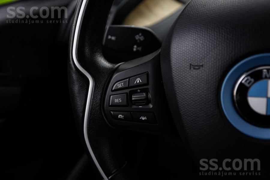 Grey BMW I3 2014 in Jelgava, with an engine capacity of 0.00 L and mileage of 93 thousand km for 8590 €, photo 24 on AUTOMOTO.COM.LV