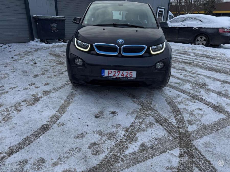 Pelēks BMW I3 2015 Viļņa, ar dzinēja tilpumu 0.65 L un nobraukumu 219 tūkst. km par 8250 €, foto 6 vietnē AUTOMOTO.COM.LV