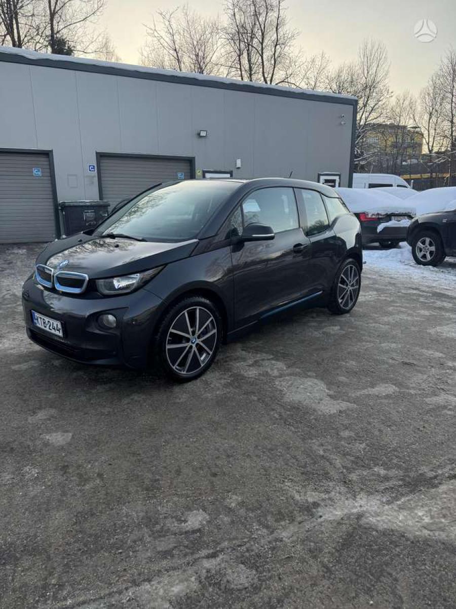 Pelēks BMW I3 2015 Viļņa, ar dzinēja tilpumu 0.65 L un nobraukumu 219 tūkst. km par 8250 €, foto 8 vietnē AUTOMOTO.COM.LV