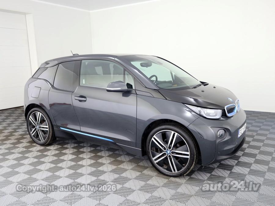 Pelēks BMW I3 2015 Tallina, ar dzinēja tilpumu 0.00 L un nobraukumu 79 tūkst. km par 6999 €, foto 1 vietnē AUTOMOTO.COM.LV