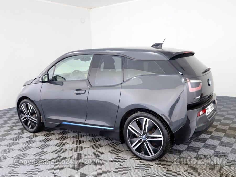 Pelēks BMW I3 2015 Tallina, ar dzinēja tilpumu 0.00 L un nobraukumu 79 tūkst. km par 6999 €, foto 5 vietnē AUTOMOTO.COM.LV