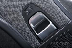 Grey BMW I3 2015 in Riga, with an engine capacity of 0.00 L and mileage of 126 thousand km for 8300 €, photo 9 on AUTOMOTO.COM.LV
