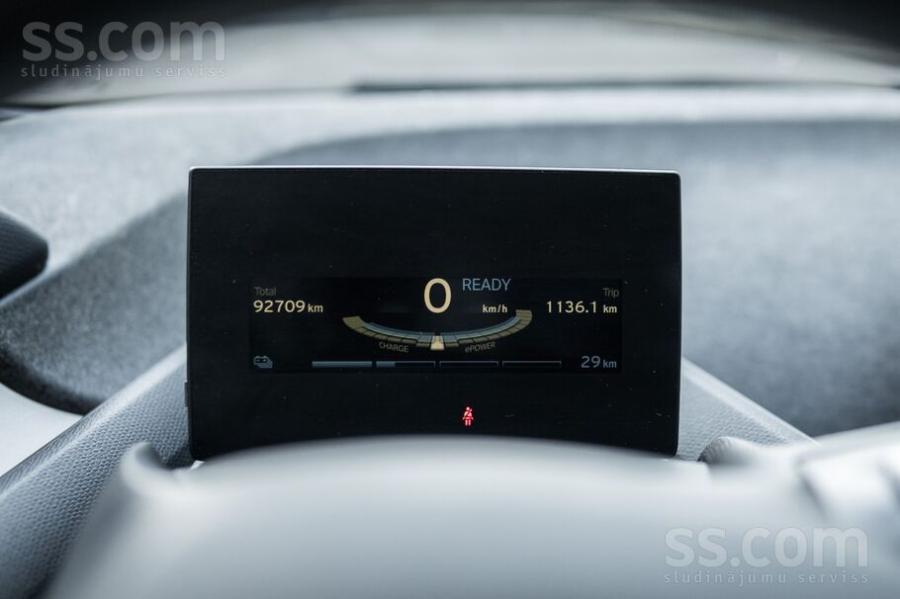 Grey BMW I3 2015 in Riga, with an engine capacity of 0.00 L and mileage of 126 thousand km for 8300 €, photo 10 on AUTOMOTO.COM.LV