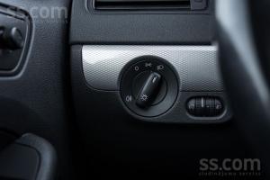 Grey BMW I3 2015 in Riga, with an engine capacity of 0.00 L and mileage of 126 thousand km for 8300 €, photo 14 on AUTOMOTO.COM.LV