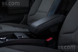 Grey BMW I3 2015 in Riga, with an engine capacity of 0.00 L and mileage of 126 thousand km for 8300 €, photo 16 on AUTOMOTO.COM.LV
