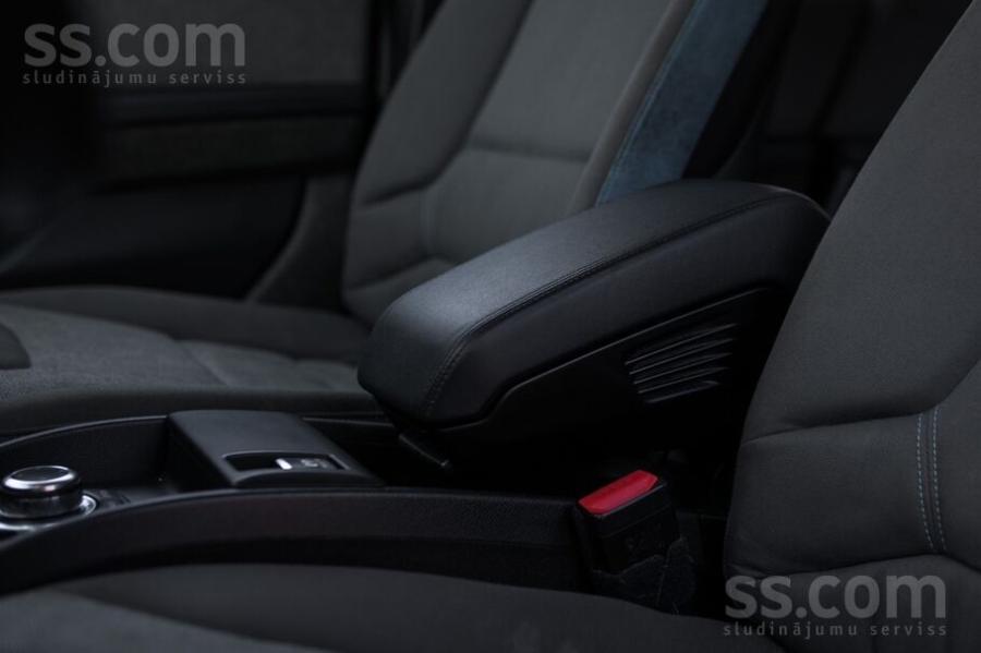 Grey BMW I3 2015 in Riga, with an engine capacity of 0.00 L and mileage of 126 thousand km for 8300 €, photo 16 on AUTOMOTO.COM.LV