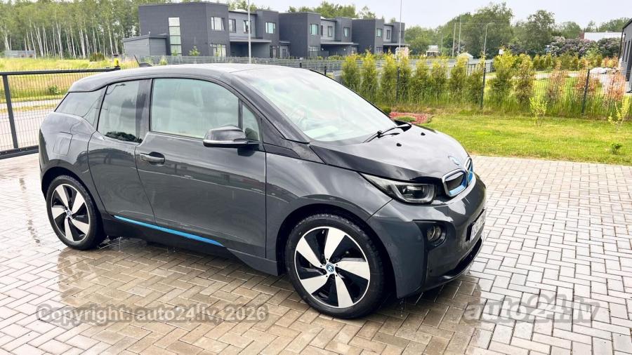 Pelēks BMW I3 2015 Tallina, ar dzinēja tilpumu 0.00 L un nobraukumu 144 tūkst. km par 10500 €, foto 4 vietnē AUTOMOTO.COM.LV