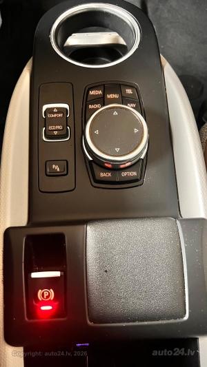 Pelēks BMW I3 2015 Tallina, ar dzinēja tilpumu 0.00 L un nobraukumu 144 tūkst. km par 10500 €, foto 9 vietnē AUTOMOTO.COM.LV