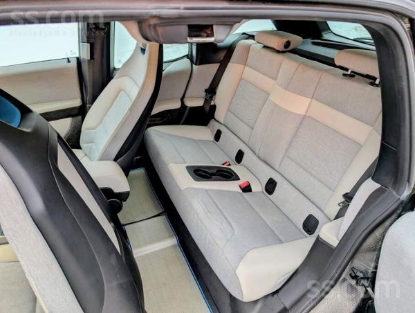 Pelēks BMW I3 2015 Rīga, ar dzinēja tilpumu 0.00 L un nobraukumu 113 tūkst. km par 8200 €, foto 6 vietnē AUTOMOTO.COM.LV