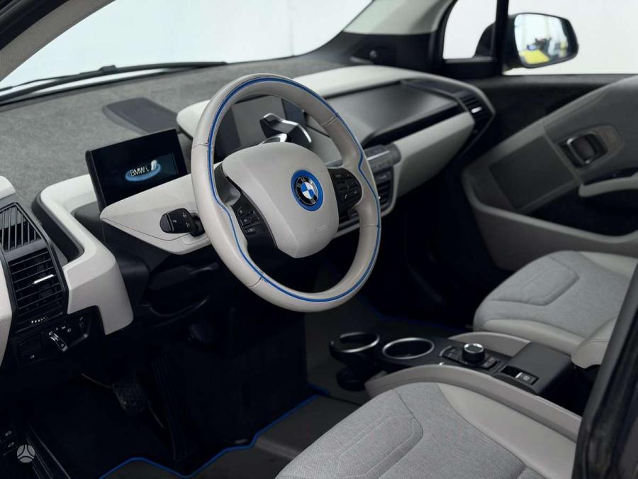 Grey BMW I3 2015 in Vilnius, with an engine capacity of 0.00 L and mileage of 50 thousand km for 9990 €, photo 10 on AUTOMOTO.COM.LV