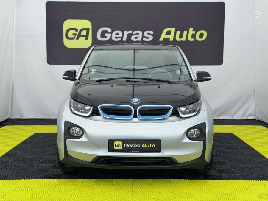 Pelēks BMW I3 2015 Viļņa, ar dzinēja tilpumu 0.00 L un nobraukumu 50 tūkst. km par 9900 €, foto 3 vietnē AUTOMOTO.COM.LV