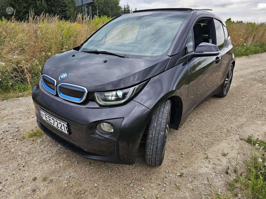 Grey BMW I3 2015 in Vilnius, with an engine capacity of 0.00 L and mileage of 89 thousand km for 8900 €, photo 3 on AUTOMOTO.COM.LV