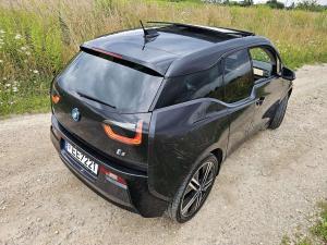 Grey BMW I3 2015 in Vilnius, with an engine capacity of 0.00 L and mileage of 89 thousand km for 8900 €, photo 11 on AUTOMOTO.COM.LV