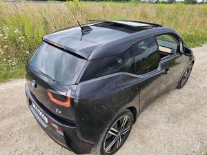 Grey BMW I3 2015 in Vilnius, with an engine capacity of 0.00 L and mileage of 89 thousand km for 8900 €, photo 16 on AUTOMOTO.COM.LV