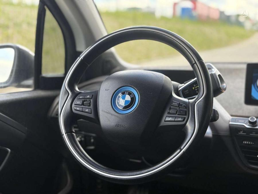 Grey BMW I3 2015 in Vilnius, with an engine capacity of 0.65 L and mileage of 175 thousand km for 7990 €, photo 20 on AUTOMOTO.COM.LV