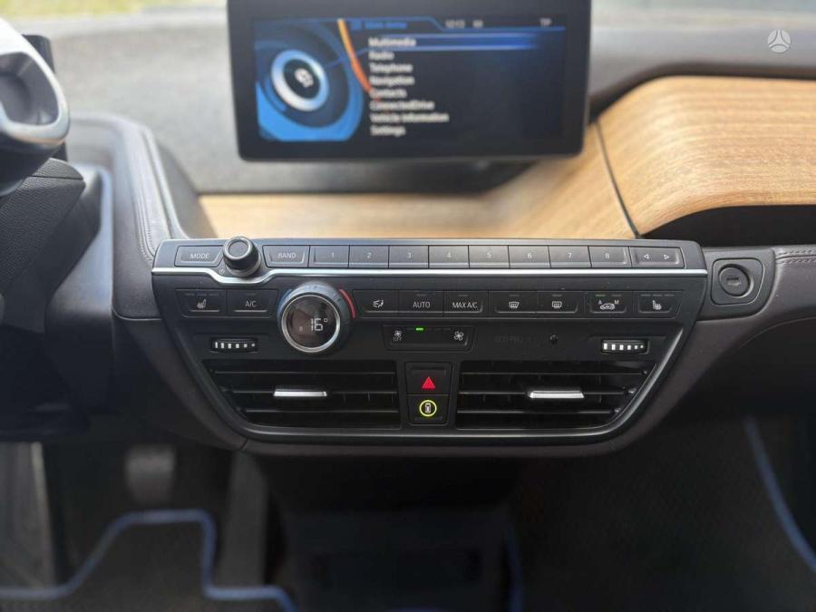 Grey BMW I3 2015 in Vilnius, with an engine capacity of 0.65 L and mileage of 175 thousand km for 7990 €, photo 23 on AUTOMOTO.COM.LV