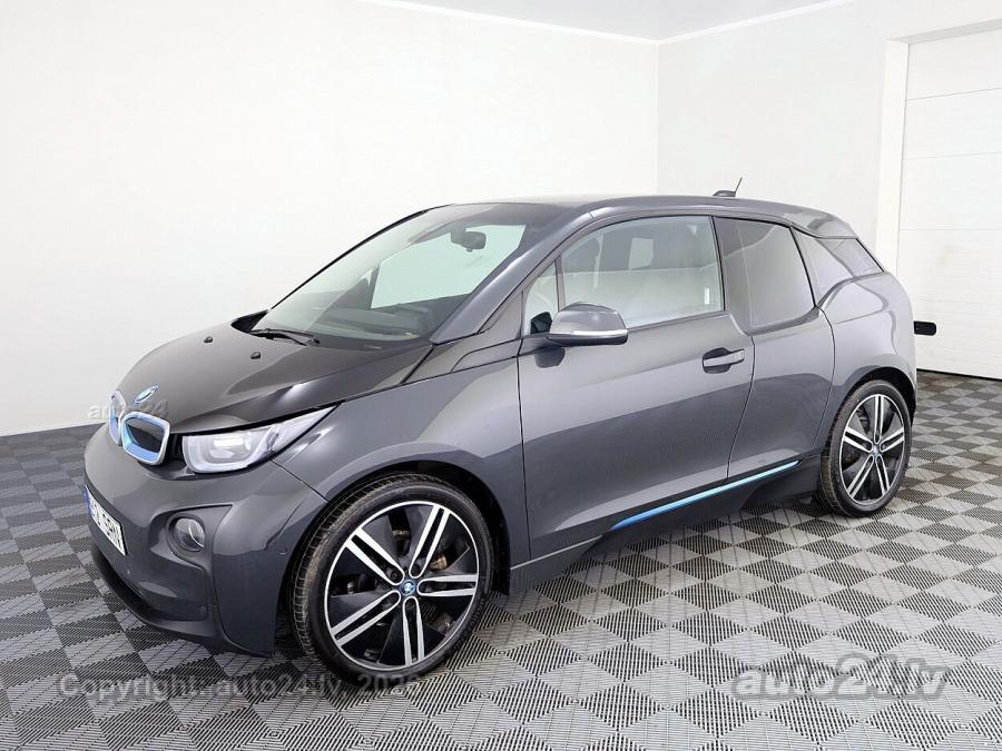 Grey BMW I3 2015 in Tallinn, with an engine capacity of 0.00 L and mileage of 83 thousand km for 7990 €, photo 3 on AUTOMOTO.COM.LV