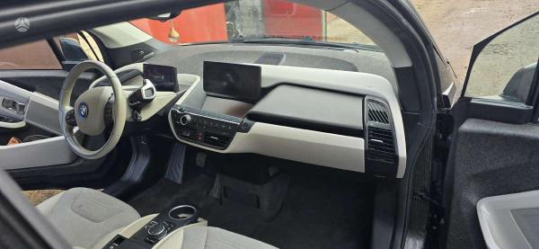 Pelēks BMW I3 2016 Kauņa, ar dzinēja tilpumu 0.00 L un nobraukumu 97 tūkst. km par 9700 €, foto 11 vietnē AUTOMOTO.COM.LV