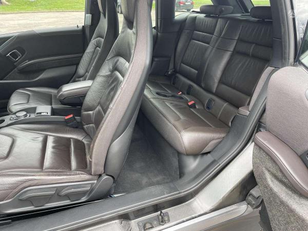Pelēks BMW I3 2016 Kauņa, ar dzinēja tilpumu 0.00 L un nobraukumu 128 tūkst. km par 10200 €, foto 6 vietnē AUTOMOTO.COM.LV
