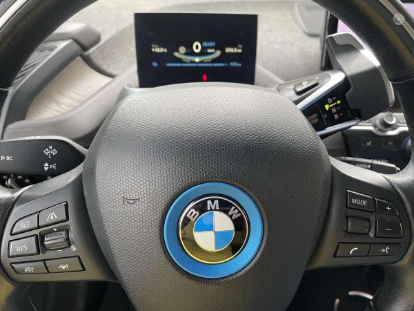 Pelēks BMW I3 2016 Kauņa, ar dzinēja tilpumu 0.00 L un nobraukumu 128 tūkst. km par 10200 €, foto 7 vietnē AUTOMOTO.COM.LV