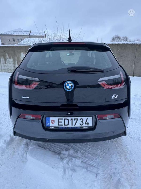 Grey BMW I3 2017 in Telschi, with an engine capacity of 0.00 L and mileage of 129 thousand km for 8800 €, photo 6 on AUTOMOTO.COM.LV