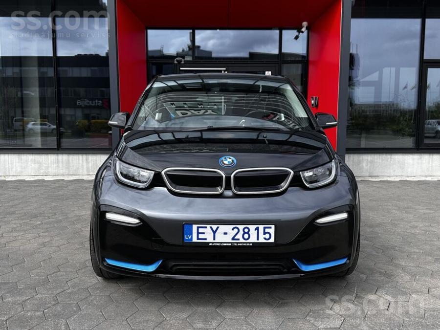 Grey BMW I3 2018 in Riga, with an engine capacity of 0.00 L and mileage of 83 thousand km for 16500 €, photo 3 on AUTOMOTO.COM.LV