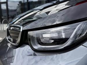 Pelēks BMW I3 2018 Rīga, ar dzinēja tilpumu 0.00 L un nobraukumu 83 tūkst. km par 15200 €, foto 7 vietnē AUTOMOTO.COM.LV