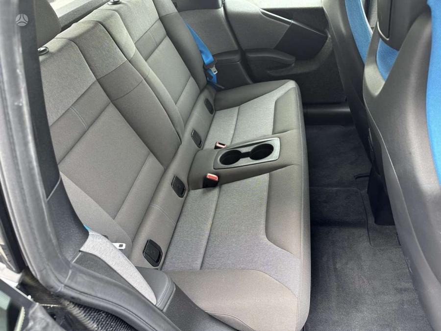 Pelēks BMW I3 2019 Viļņa, ar dzinēja tilpumu 0.00 L un nobraukumu 24 tūkst. km par 16950 €, foto 6 vietnē AUTOMOTO.COM.LV
