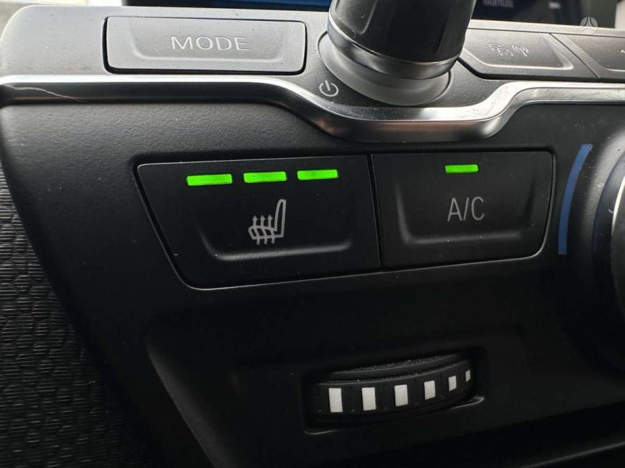 Pelēks BMW I3 2019 Viļņa, ar dzinēja tilpumu 0.00 L un nobraukumu 24 tūkst. km par 16950 €, foto 19 vietnē AUTOMOTO.COM.LV