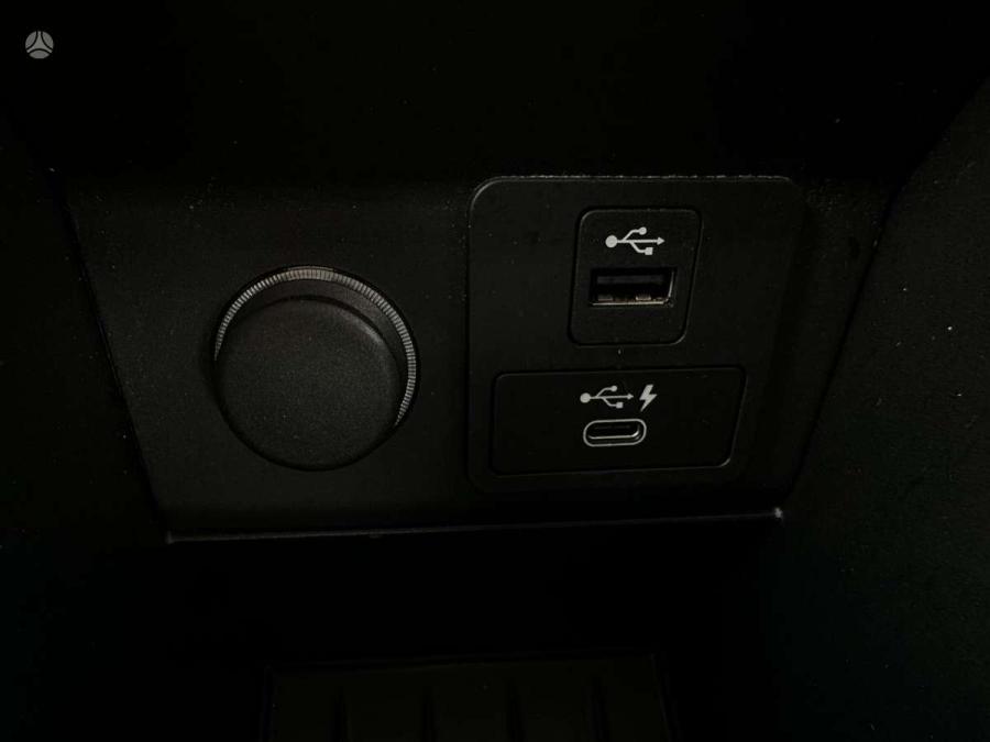 Pelēks BMW I3 2019 Viļņa, ar dzinēja tilpumu 0.00 L un nobraukumu 24 tūkst. km par 16950 €, foto 21 vietnē AUTOMOTO.COM.LV