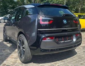 Pelēks BMW I3 2021 Viļņa, ar dzinēja tilpumu 0.00 L un nobraukumu 55 tūkst. km par 17800 €, foto 5 vietnē AUTOMOTO.COM.LV