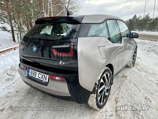 Pelēks BMW I3 2015 Tallina, ar dzinēja tilpumu 0.00 L un nobraukumu 209 tūkst. km par 7900 €, foto 4 vietnē AUTOMOTO.COM.LV