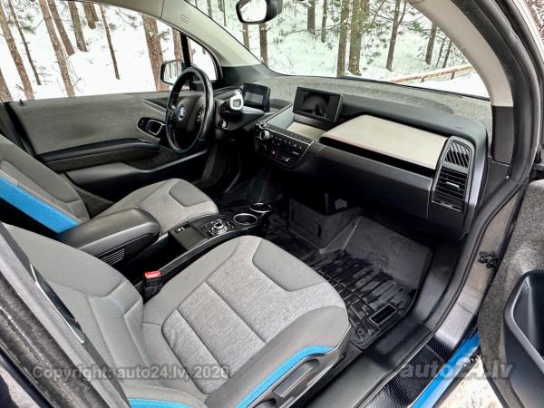 Pelēks BMW I3 2015 Tallina, ar dzinēja tilpumu 0.00 L un nobraukumu 209 tūkst. km par 7900 €, foto 9 vietnē AUTOMOTO.COM.LV