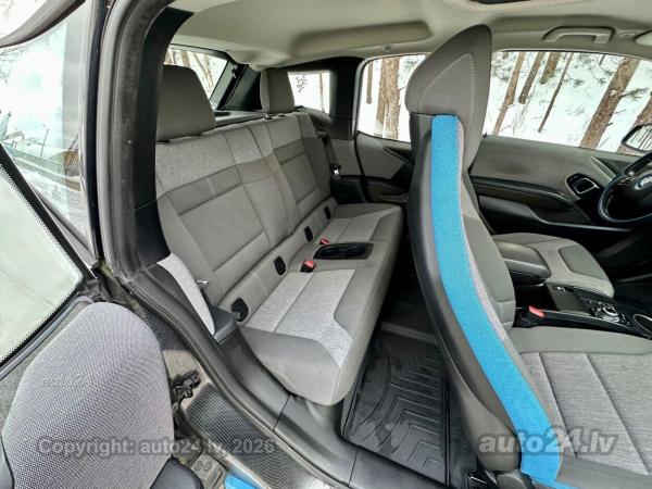 Pelēks BMW I3 2015 Tallina, ar dzinēja tilpumu 0.00 L un nobraukumu 209 tūkst. km par 7900 €, foto 11 vietnē AUTOMOTO.COM.LV