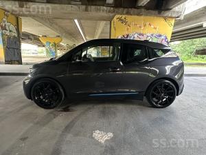 Pelēks BMW I3 2015 Rīga, ar dzinēja tilpumu 0.00 L un nobraukumu 115 tūkst. km par 10300 €, foto 6 vietnē AUTOMOTO.COM.LV