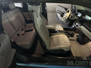 Pelēks BMW I3 2015 Rīga, ar dzinēja tilpumu 0.00 L un nobraukumu 115 tūkst. km par 10300 €, foto 8 vietnē AUTOMOTO.COM.LV