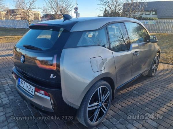 Grey BMW I3 2017 in Tallinn, with an engine capacity of 0.00 L and mileage of 60 thousand km for 12900 €, photo 4 on AUTOMOTO.COM.LV