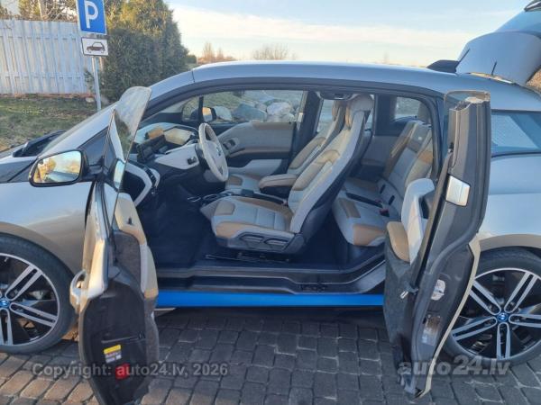Grey BMW I3 2017 in Tallinn, with an engine capacity of 0.00 L and mileage of 60 thousand km for 12900 €, photo 6 on AUTOMOTO.COM.LV
