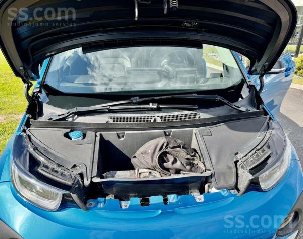 BMW I3 2016 in Riga, with an engine capacity of 0.00 L and mileage of 193 thousand km for 11490 €, photo 9 on AUTOMOTO.COM.LV