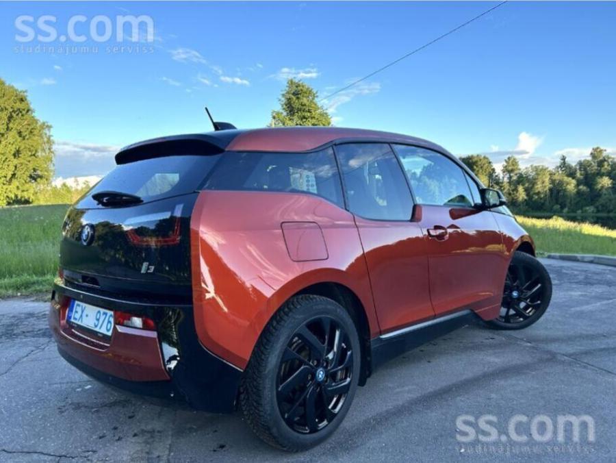 Orange BMW I3 2014 in Riga, with an engine capacity of 0.00 L and mileage of 180 thousand km for 8400 €, photo 3 on AUTOMOTO.COM.LV