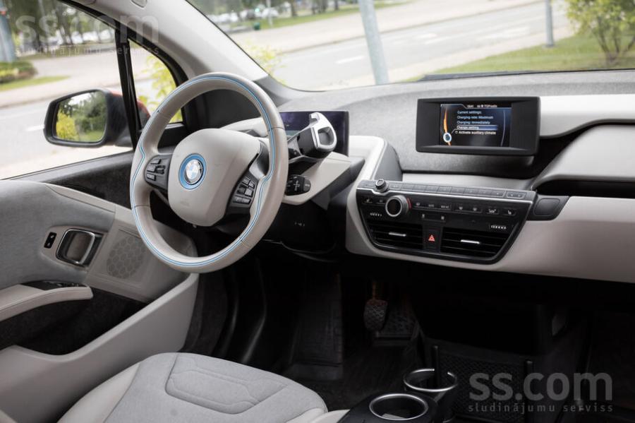Oranžs BMW I3 2014 Jelgava, ar dzinēja tilpumu 0.00 L un nobraukumu 70 tūkst. km par 10490 €, foto 18 vietnē AUTOMOTO.COM.LV