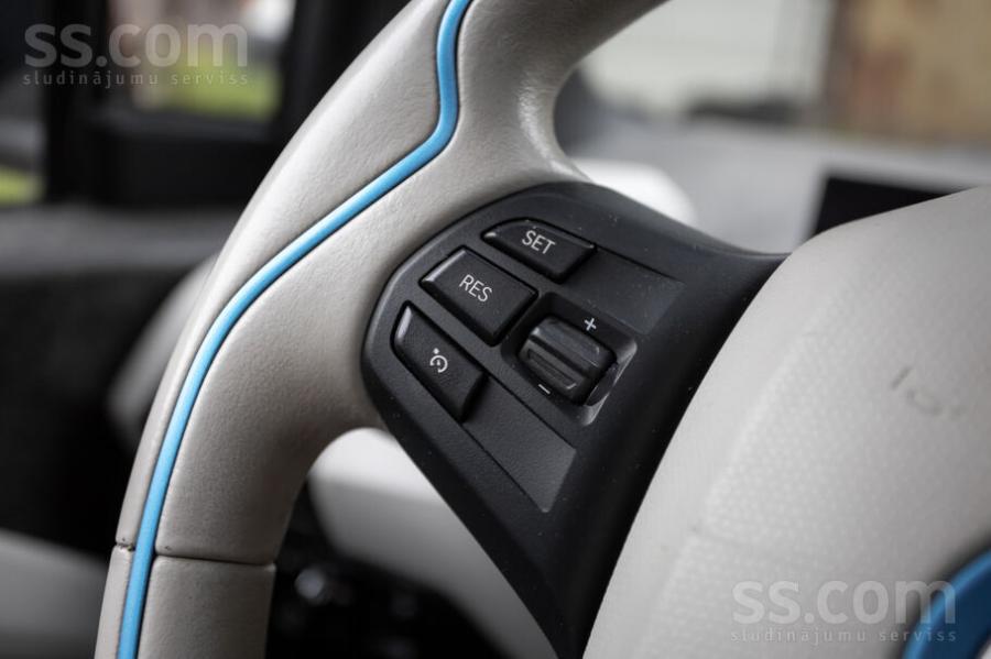 Oranžs BMW I3 2014 Jelgava, ar dzinēja tilpumu 0.00 L un nobraukumu 70 tūkst. km par 10490 €, foto 35 vietnē AUTOMOTO.COM.LV
