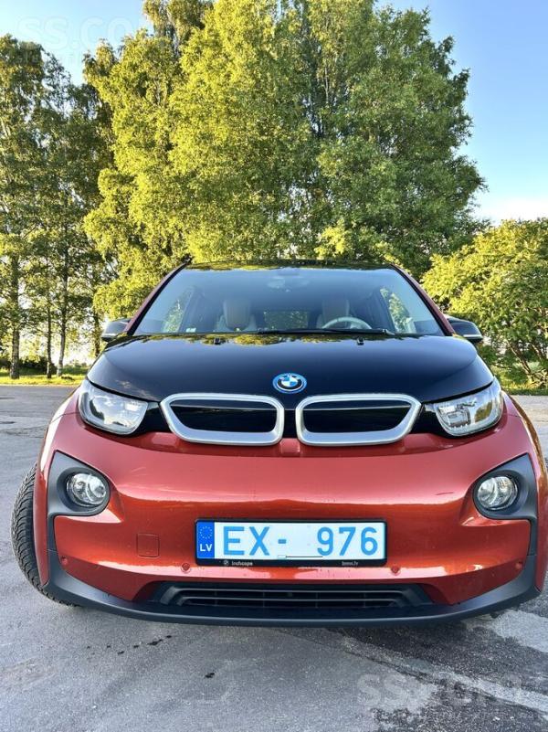 Orange BMW I3 2014 in Riga, with an engine capacity of 0.00 L and mileage of 175 thousand km for 8200 €, photo 2 on AUTOMOTO.COM.LV