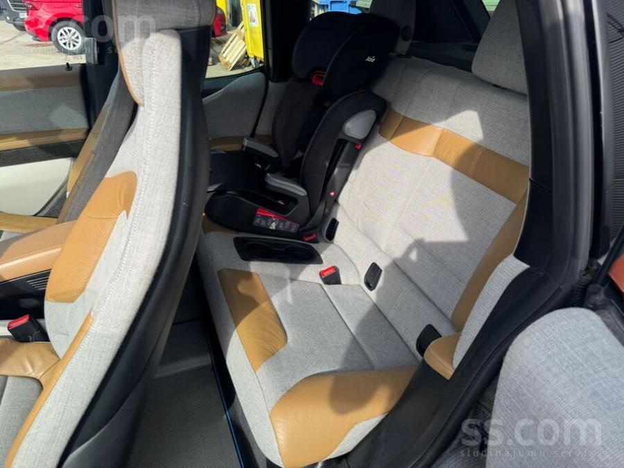 Orange BMW I3 2014 in Riga, with an engine capacity of 0.00 L and mileage of 172 thousand km for 7800 €, photo 7 on AUTOMOTO.COM.LV