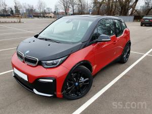 Sarkans BMW I3 2017 Rīga, ar dzinēja tilpumu 0.00 L un nobraukumu 28 tūkst. km par 16500 €, foto  vietnē AUTOMOTO.COM.LV