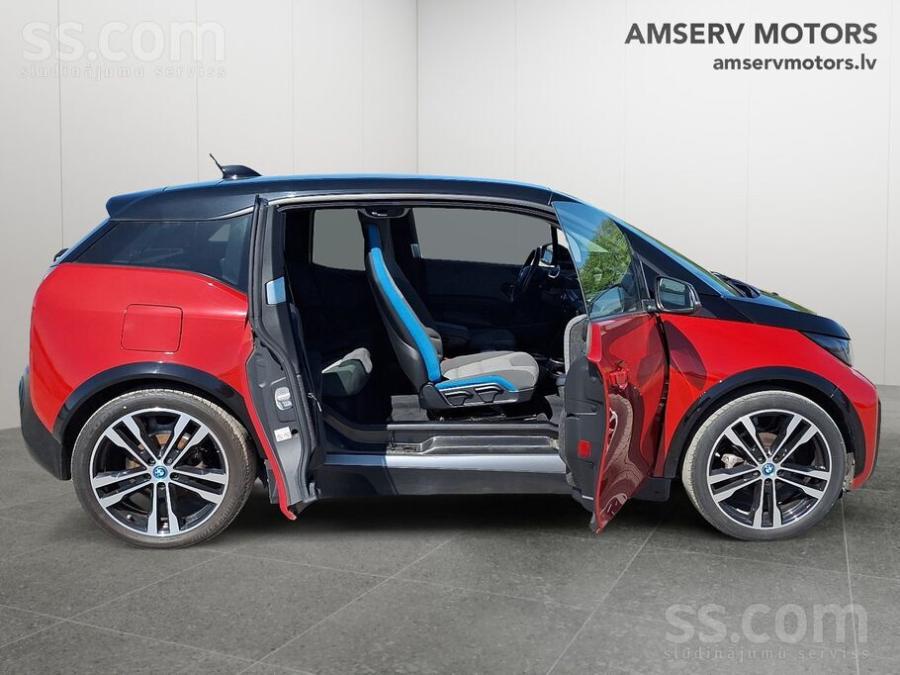 Red BMW I3 2018 in Riga, with an engine capacity of 0.00 L and mileage of 67 thousand km for 14000 €, photo 8 on AUTOMOTO.COM.LV