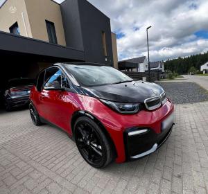 Sarkans BMW I3 2018 Viļņa, ar dzinēja tilpumu 0.65 L un nobraukumu 105 tūkst. km par 17999 €, foto  vietnē AUTOMOTO.COM.LV