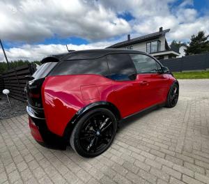 Red BMW I3 2018 in Vilnius, with an engine capacity of 0.65 L and mileage of 105 thousand km for 17999 €, photo 7 on AUTOMOTO.COM.LV