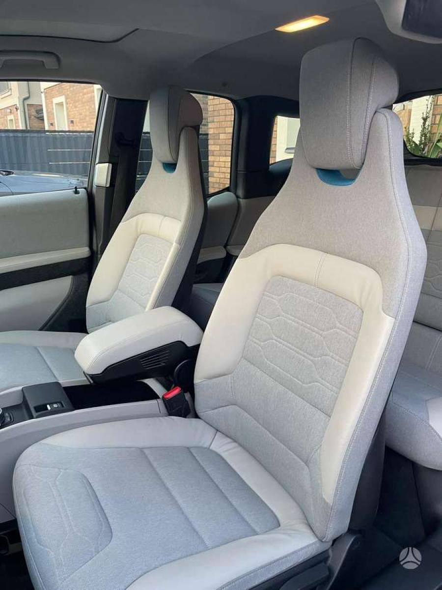 Sarkans BMW I3 2019 Viļņa, ar dzinēja tilpumu 0.00 L un nobraukumu 107 tūkst. km par 15700 €, foto 7 vietnē AUTOMOTO.COM.LV