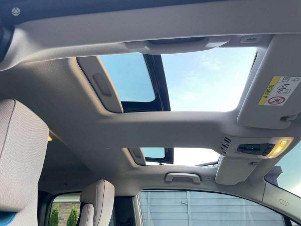 Sarkans BMW I3 2019 Viļņa, ar dzinēja tilpumu 0.00 L un nobraukumu 107 tūkst. km par 15700 €, foto 8 vietnē AUTOMOTO.COM.LV